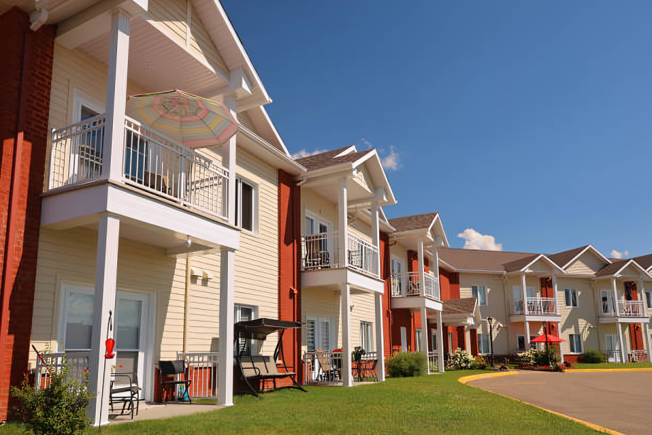 Dangers en résidence senior : ce qu'il faut savoir - SHBE